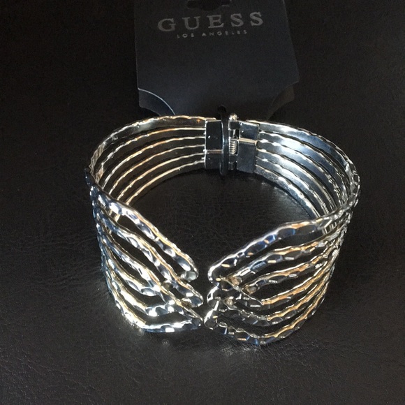 Guess | Jewelry | New Guess Silver Hinged Cuff Very Modern | Poshmark